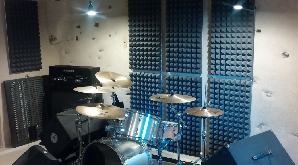 Traitement acoustique de la cabine du studio